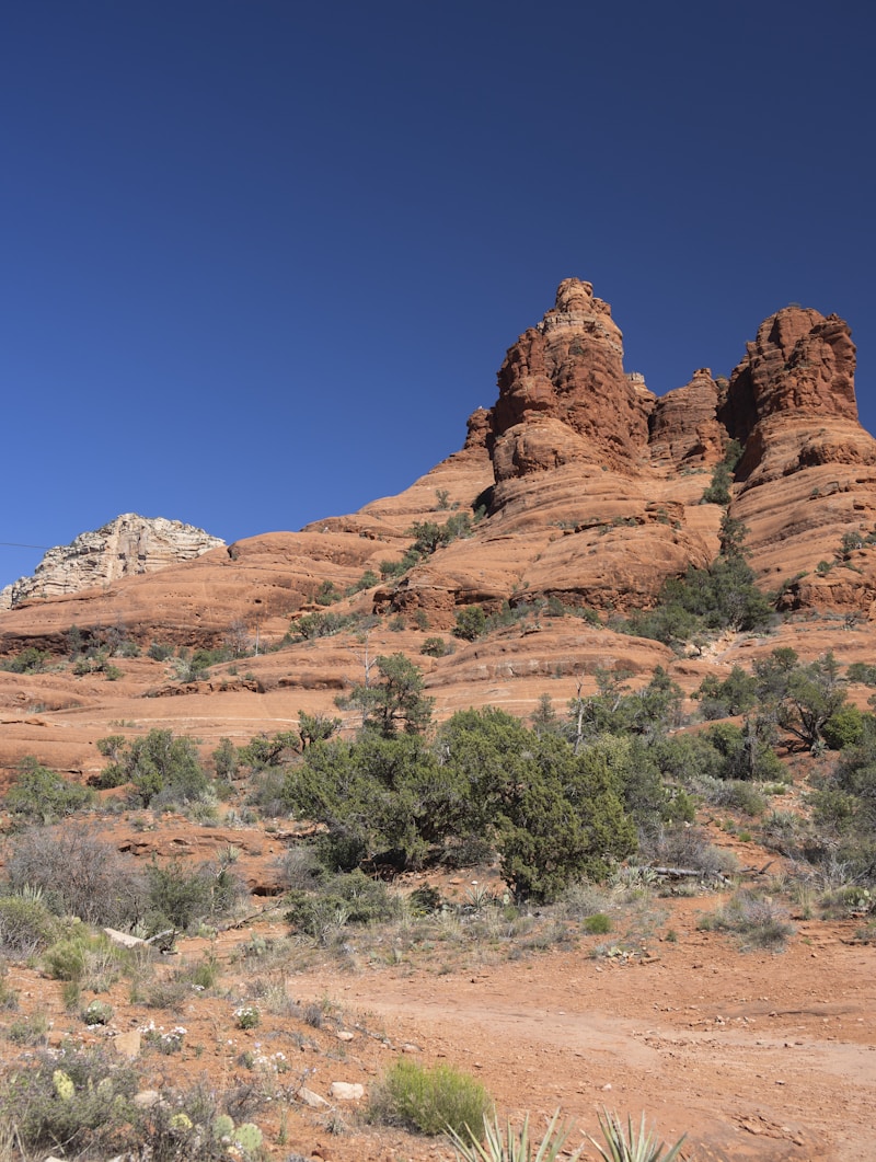 Bell Rock Pathway | Sedona Hike Guide (3.6 miles, Easy)